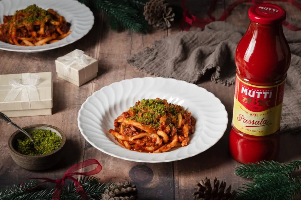 Passata: taste the highest quality Italian tomatoes | Mutti